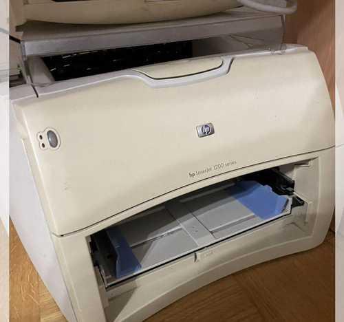 Принтер HP laserjet 1200 series