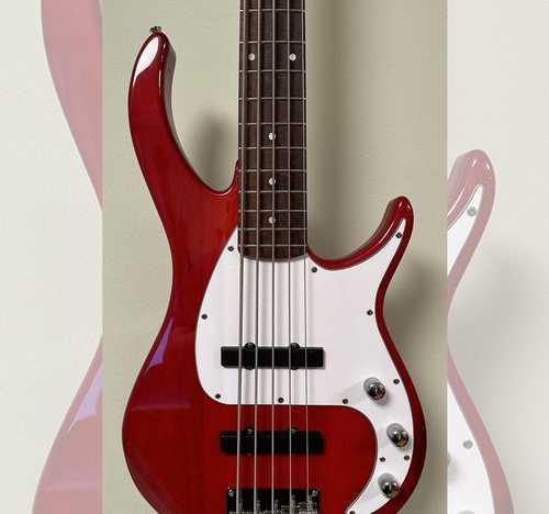 Бас-гитара Peavey Milestone 5 Red