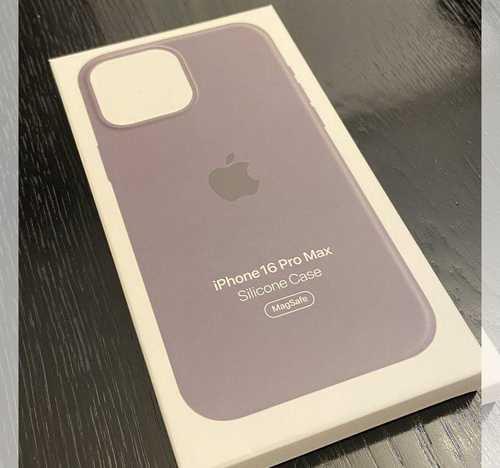 Чехол на iPhone 16 pro max