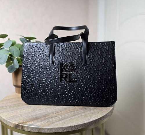 Сумка Karl Lagerfeld. Новая, оригинал