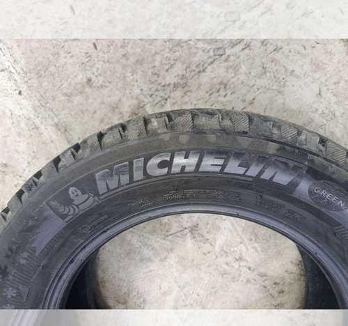 Michelin X-Ice North 3 215/60 R16 82T