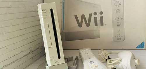 Nintendo wii (JPN ) прошитая + 4 Игры