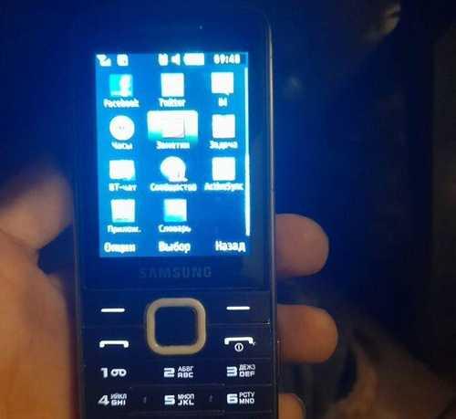 Мобильный телефон samsung GT-S5610