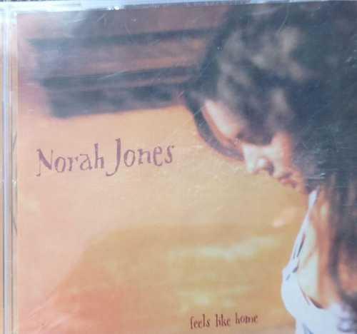 CD- диск. Norah Jones