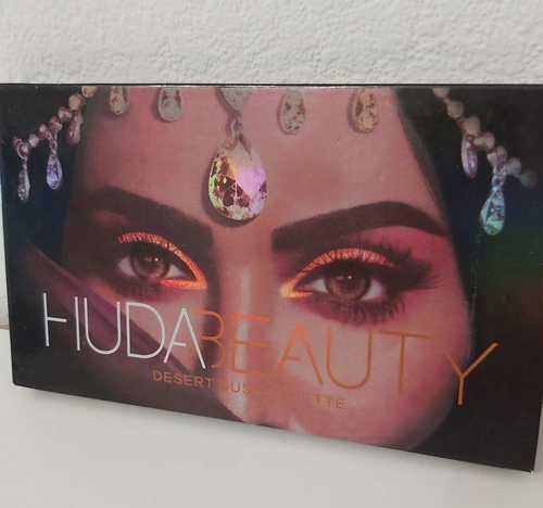 Палетка теней Huda Beauty Desert Dusk