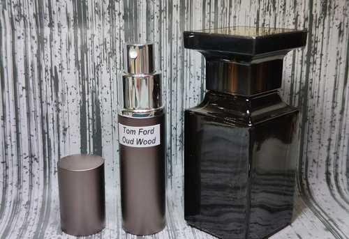 Oud Wood Tom Ford духи 10 мл