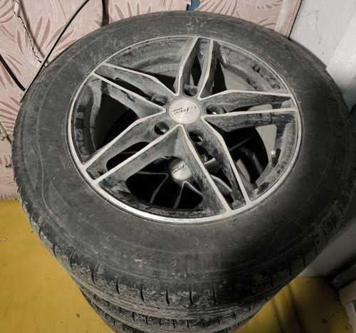 Nexen N'Fera SU1 95/60 R16 19E