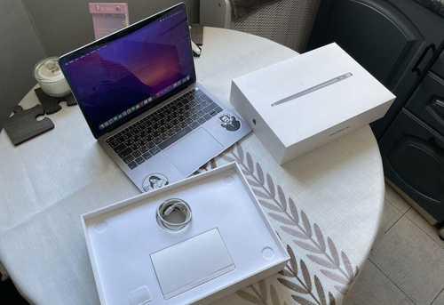 MacBook Air 13 (2019), 512 ГБ, Core i5, 1.6 ГГц, RAM 8 ГБ, Intel UHD Graphics 617