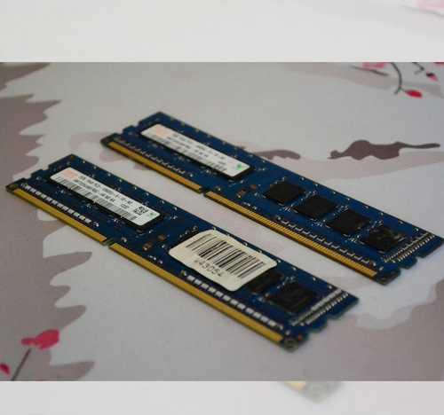 Оперативная память DDR3 4Gb 1333 Hynix