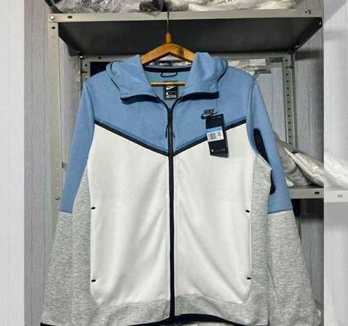 Зип худи Nike Tech Fleece осенняя