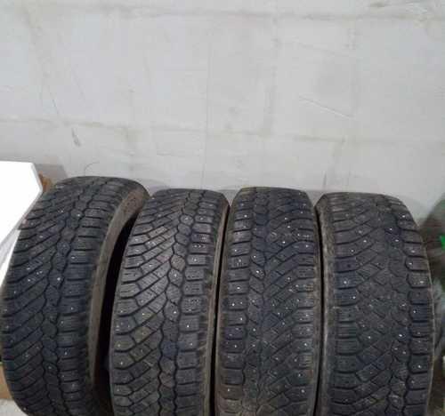Gislaved Nord Frost 200 205/65 R16