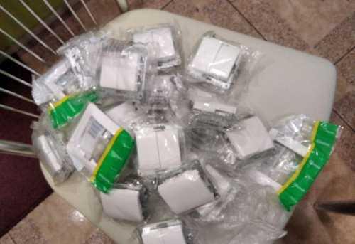 Розетки и выключатели schneider Electric gloss