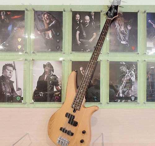 Бас-гитара Yamaha RBX 270J