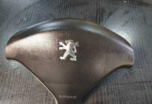 Подушка безопасности в руль Peugeot 307 хетчбек