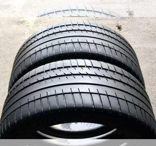 Michelin Pilot Sport 4 275/40 R19