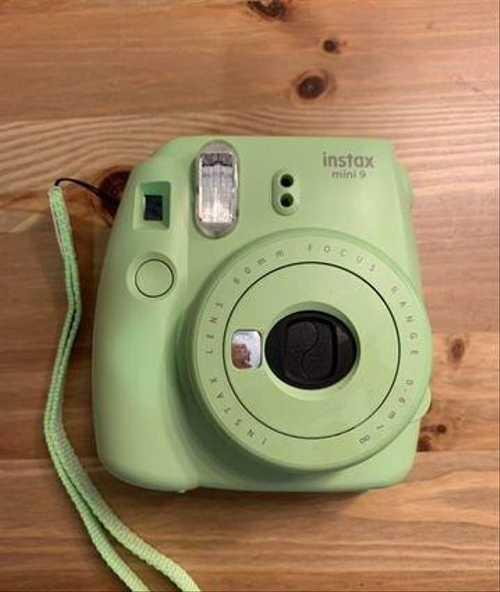 Плёночный фотоаппарат instax mini9