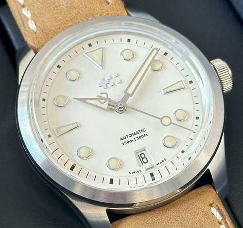 Наручные часы Christopher Ward