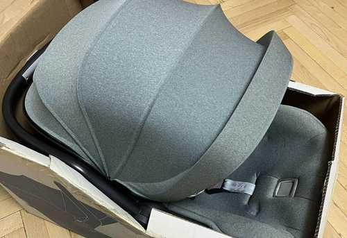 Uppababy Mesa i-size автолюлька