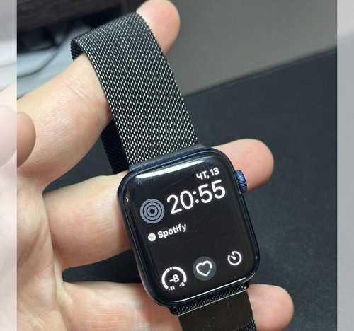 Часы Apple Watch 6 44 mm