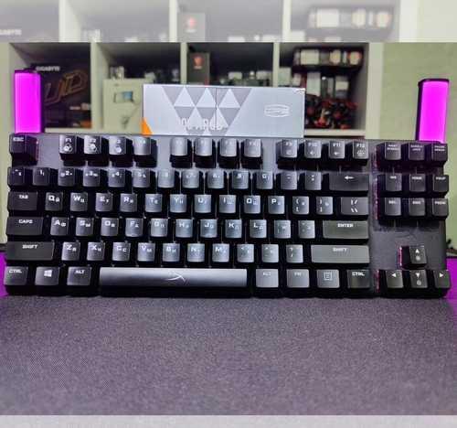 Игровая клавиатура HyperX Alloy Origins Core TKL