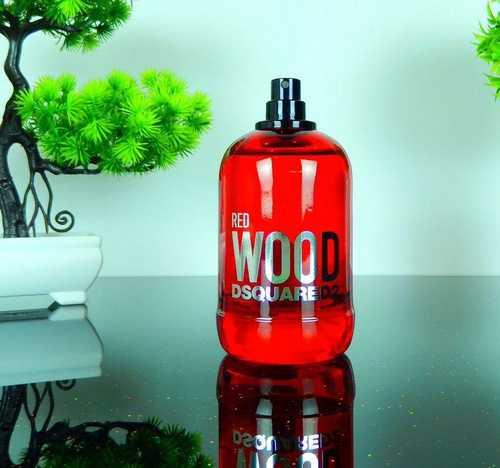 Dsquared Red Wood