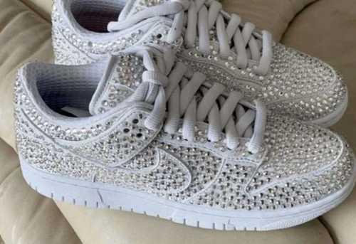 Кроссовки Nike Air Force со стразами Swarovski