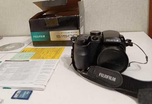 Цифровой фотоаппарат Fujifilm FinePix s1500
