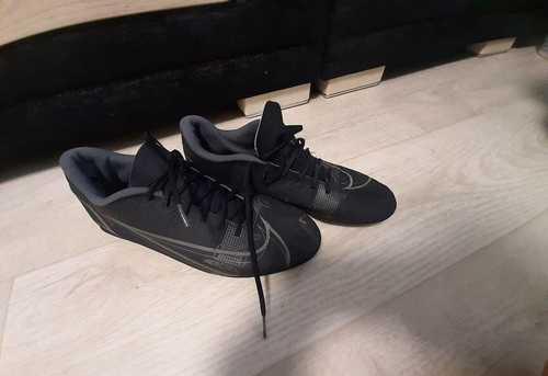 Футбольные бутсы nike mercurial