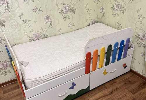 Кровать детская с матрасом бу