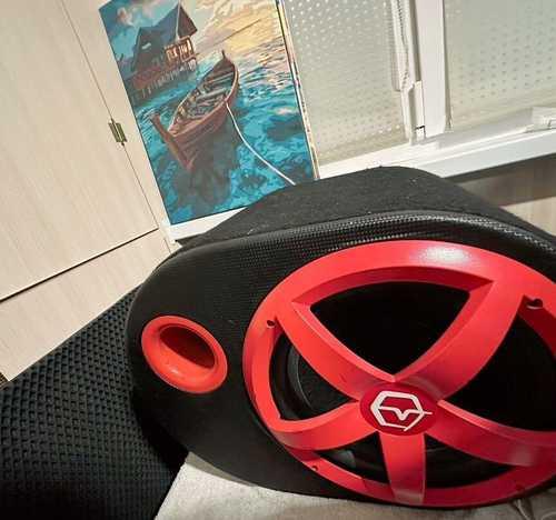 Сабвуфер ural red