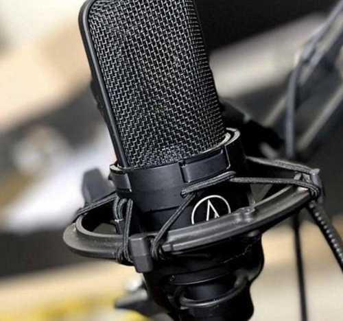 Студийный микрофон audio technica AT4040