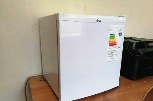 Холодильник LG GC-051SS белый