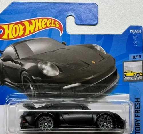 Hot wheels porsche 911 gt3