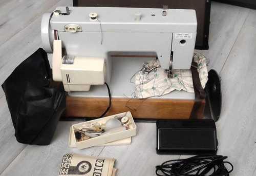 Швейная машина Чайка 134В-33