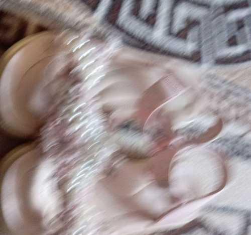 Сандалии для девочки
