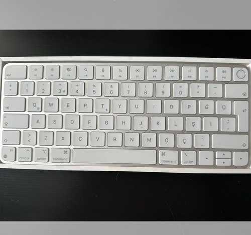 Apple Magic Keyboard touch id usb c