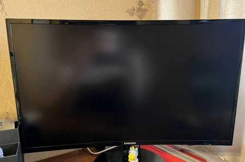 27" Монитор Samsung C27F390FHI черный