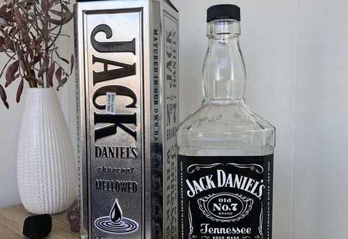 Бутылка стеклянная,подарочная коробка Jack Daniels