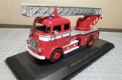 Модель пожарной машины 1962 DAF A1600 Fire Engine