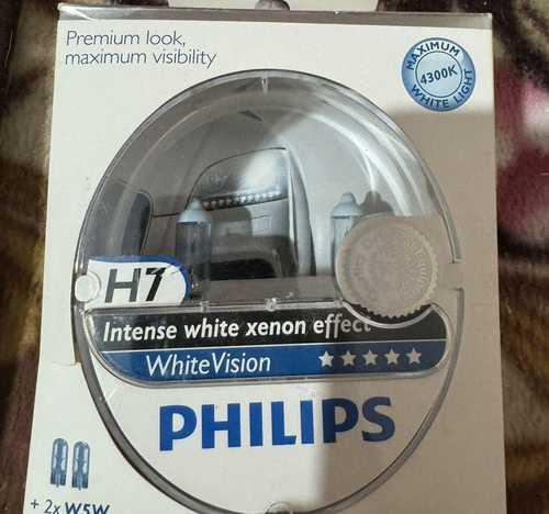 Лампа автомобильная галогенная Philips 12972wvusm