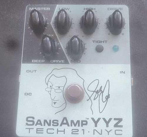 Tech 21 SansAmp Geddy Lee YYZ Preamp