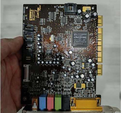 Звуковая карта creative emu10k1-jff sound blaster