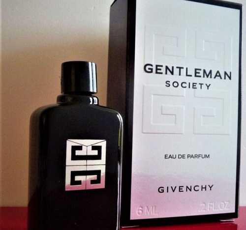 Givenchy gentelman society