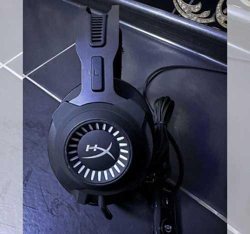 Игровые наушники HyperX Revolver 7.1