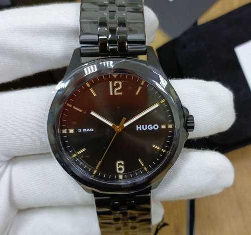 Часы мужские hugo boss 1530218