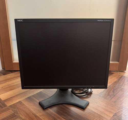 20" Монитор NEC MultiSync LCD2090UXi, 1600x1200