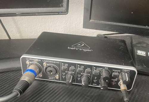 Behringer umc204hd