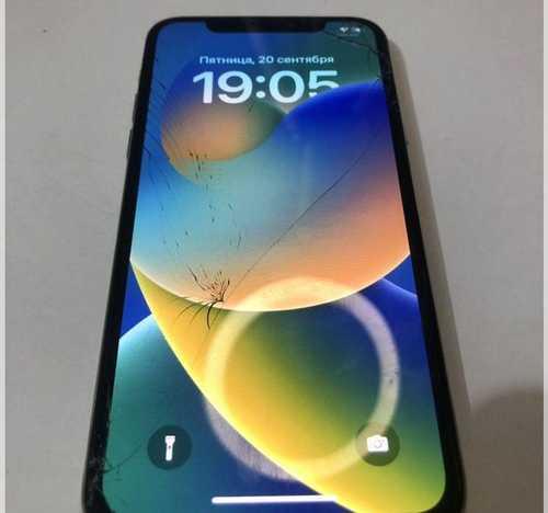 iPhone X, 64 ГБ