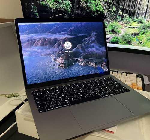 Macbook pro 14 2017 256Gb