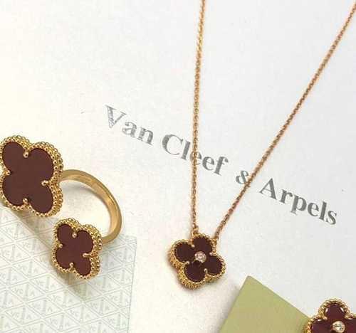 Золотой Кулон Van Cleef Arpels